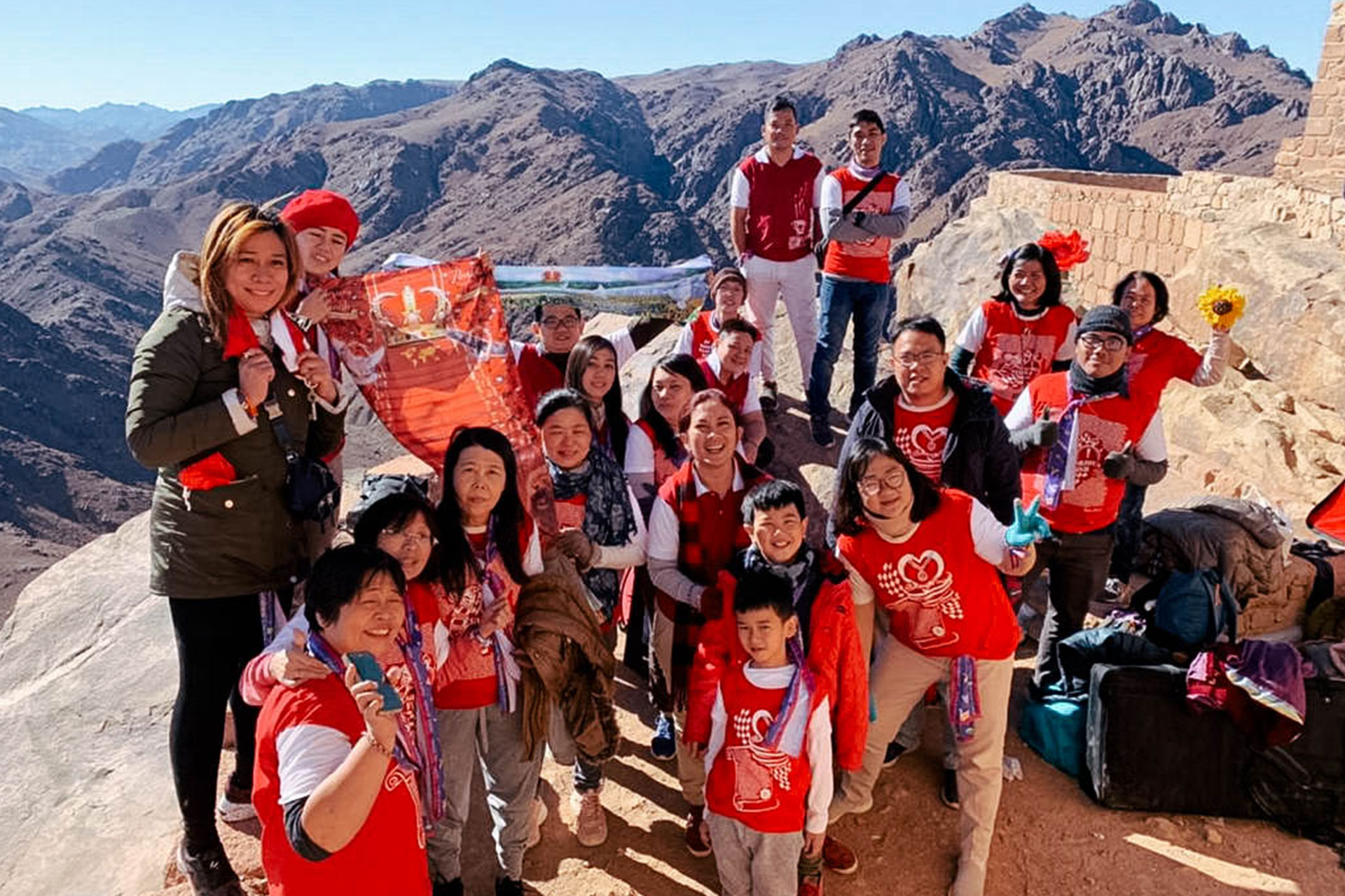 JKI Hananeel Cinta – He brought me to the banqueting house, His over me ...